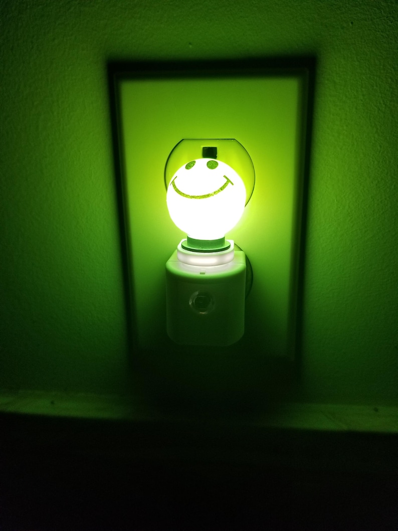 Smiley Face Night Light - Etsy