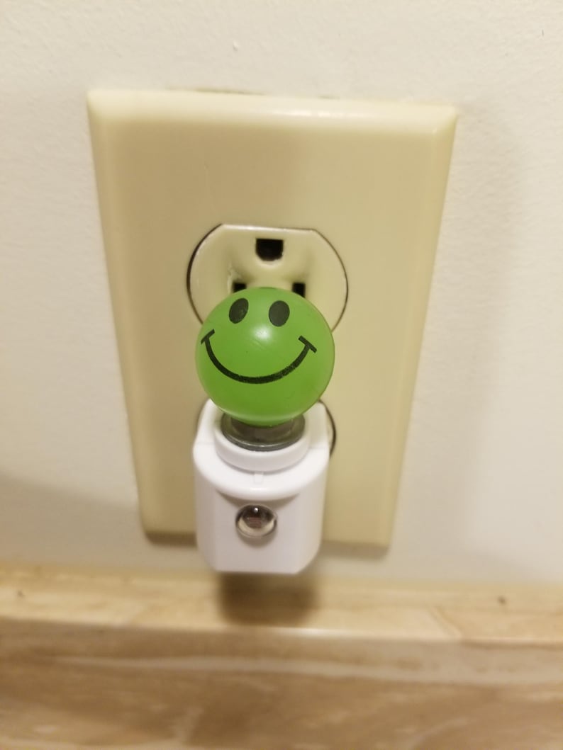 Smiley Face Night Light - Etsy