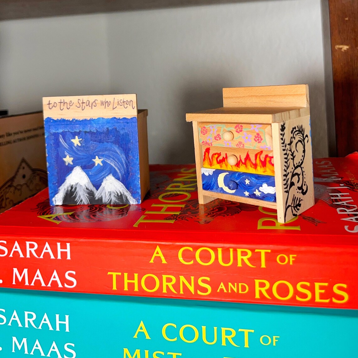 Hand-painted Feyre Inspired MINI Chest of Drawers/ Dresser ACOTAR - Etsy