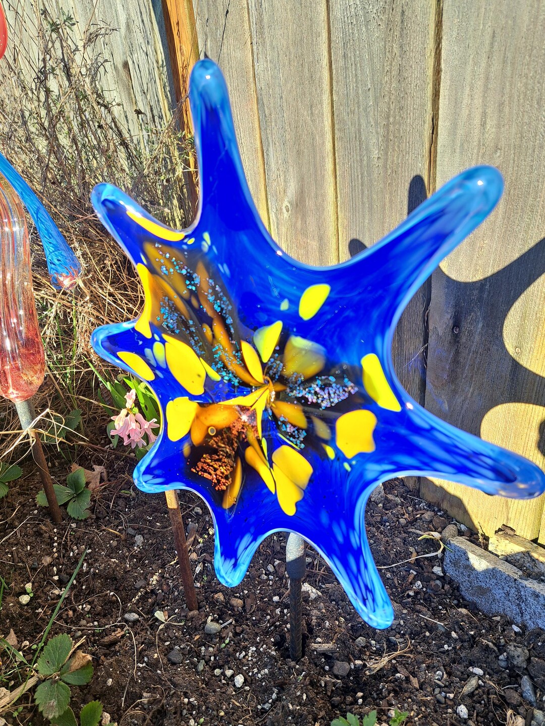 Hand Blown Glass Cobalt Blue Star Flower Yellow Accent. Garden Art for ...