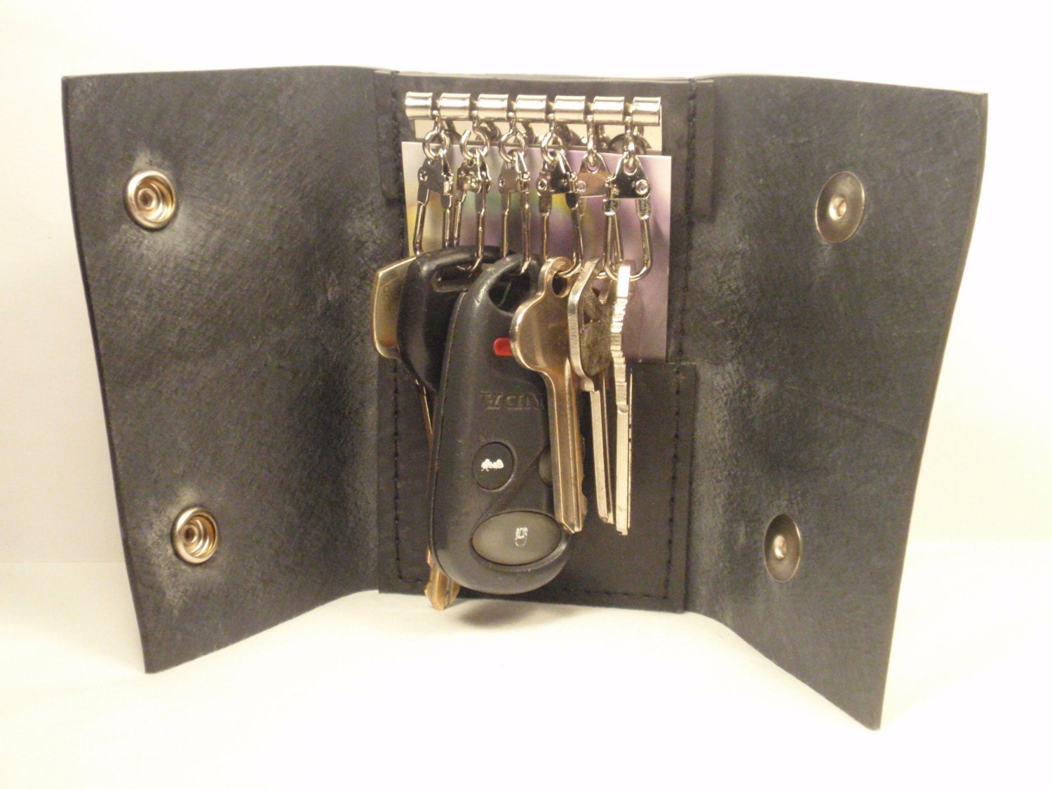 Recycled Rubber Key Holder - Etsy