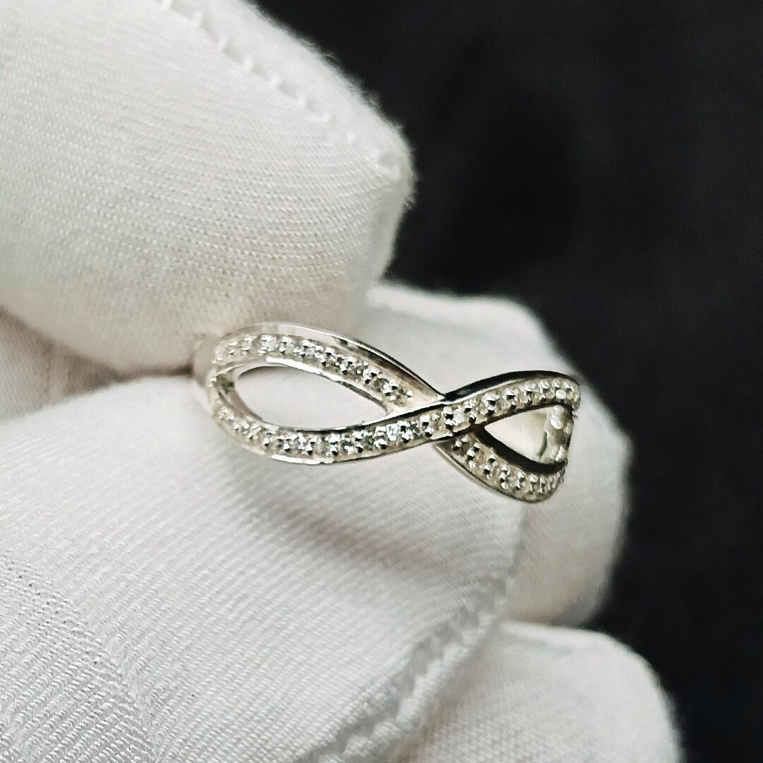 Infinity Sign Band in Solid 14k White Gold Natural Moissanite Accents ...