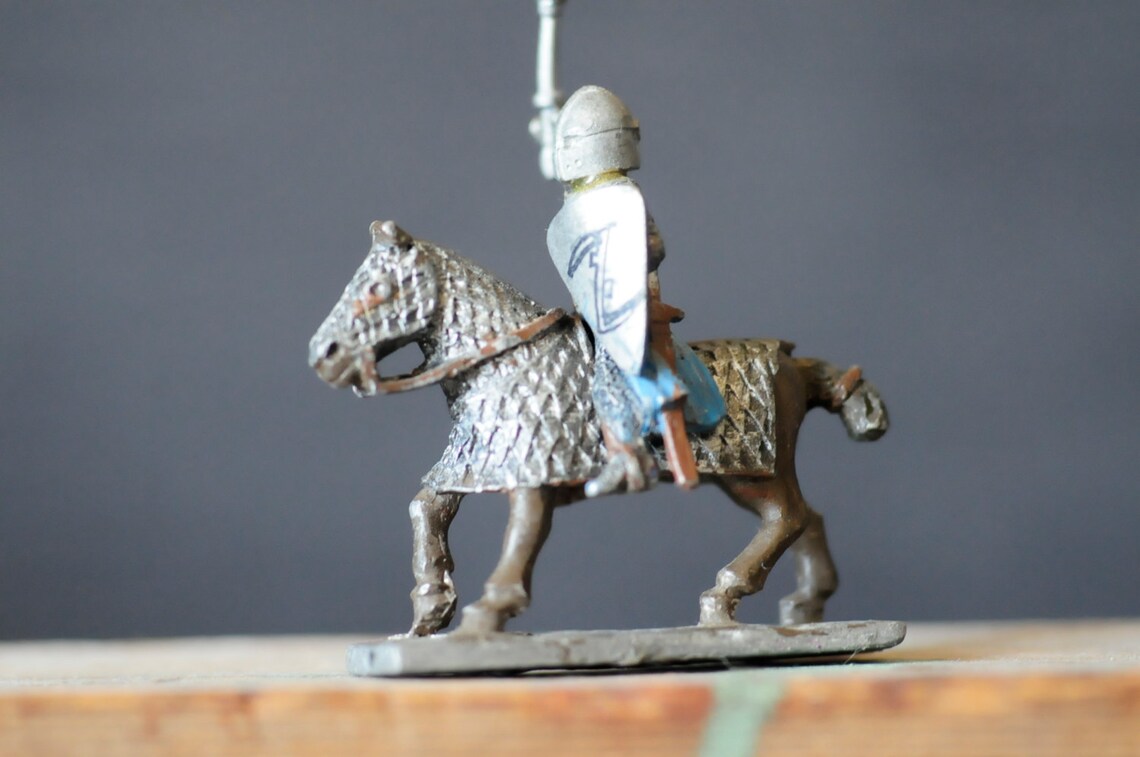Miniature Figurines Horse and Rider by Minifigs Medieval and - Etsy
