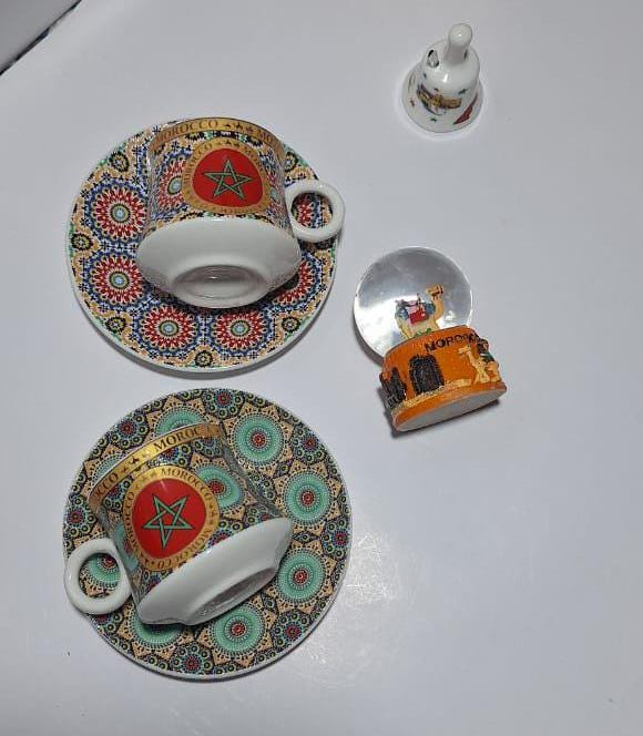 Unique Moroccan Gift\ Sweets and Traditional Cups Box \ Box Moroccan ...