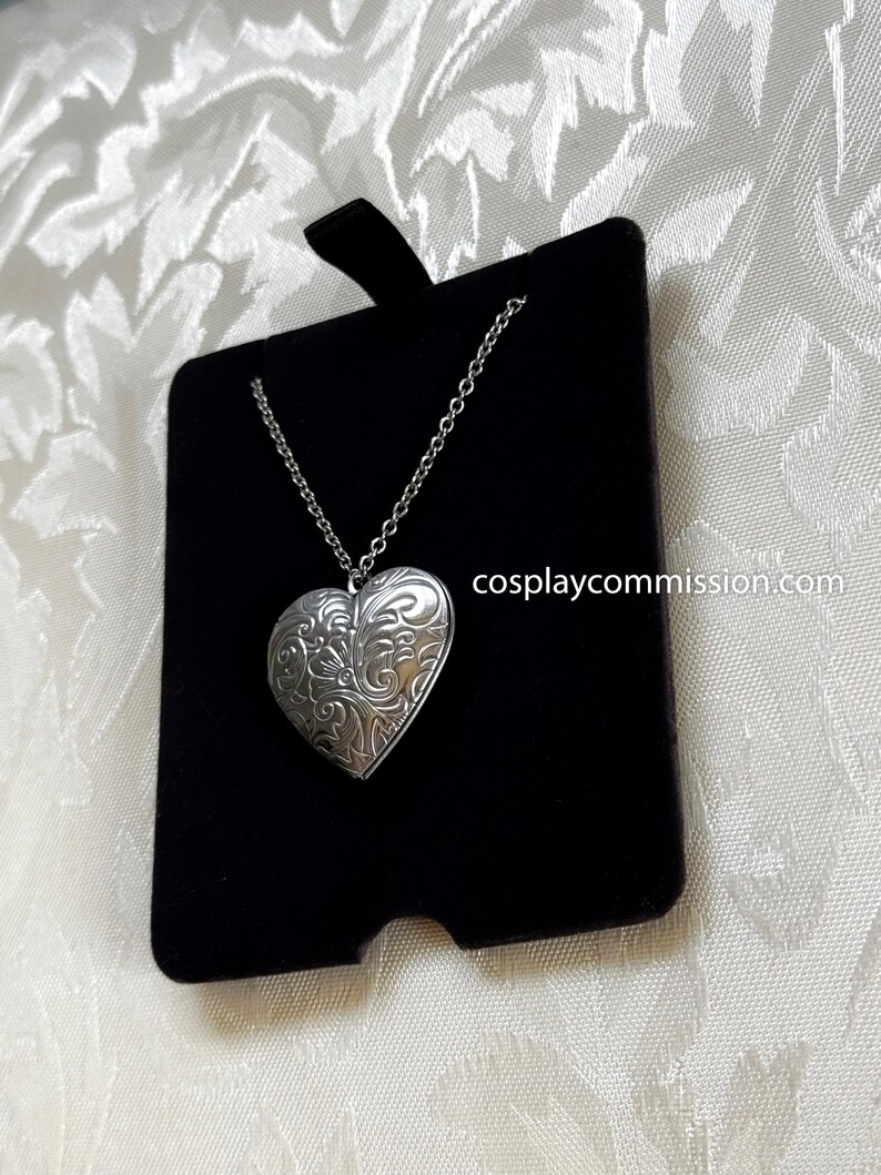 Ellen Hutter Heart Locket Necklace Inspired by Nosferatu, Gothic Horror ...