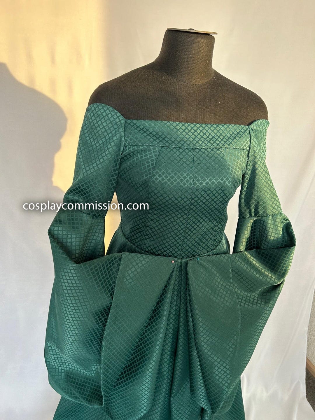 Alicent Hightower Cosplay Costume Inspired by Dragon Replica, Medieval ...
