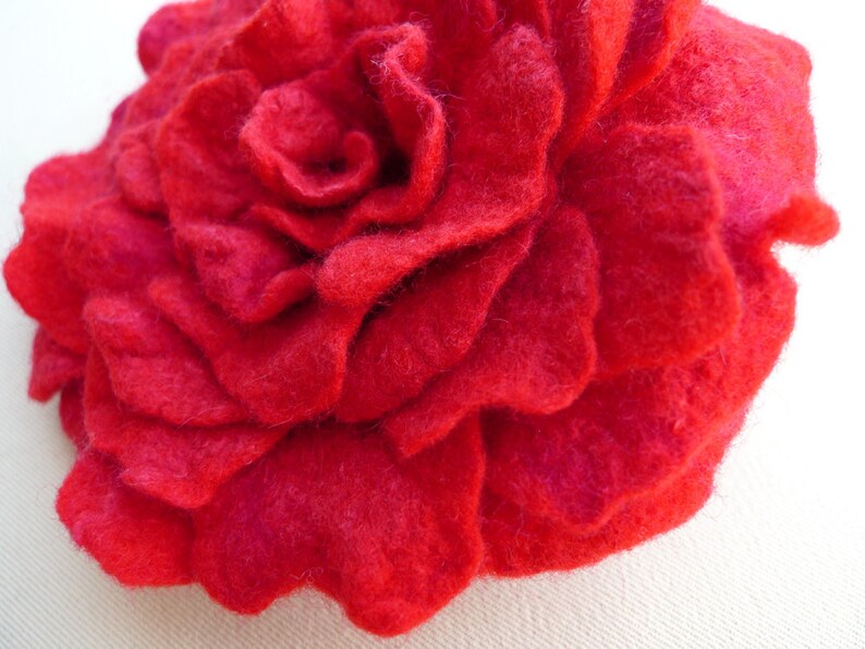 Felt Rose, Felted Red Rose Brooch - Etsy