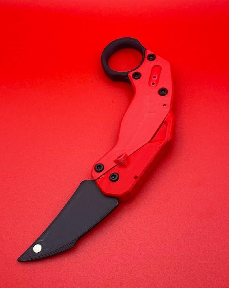 3D Printed Karambit Toy With Magnet Detents - Harpoon Talon Blade ...