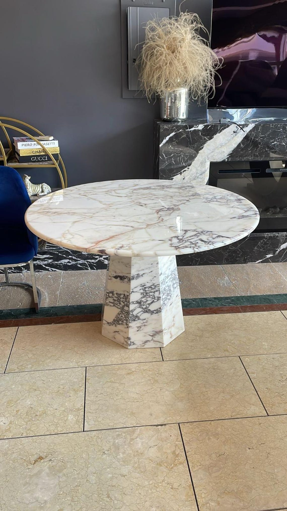 Calacatta Round Dining Table - Marble Round Dining Table - Calacatta ...