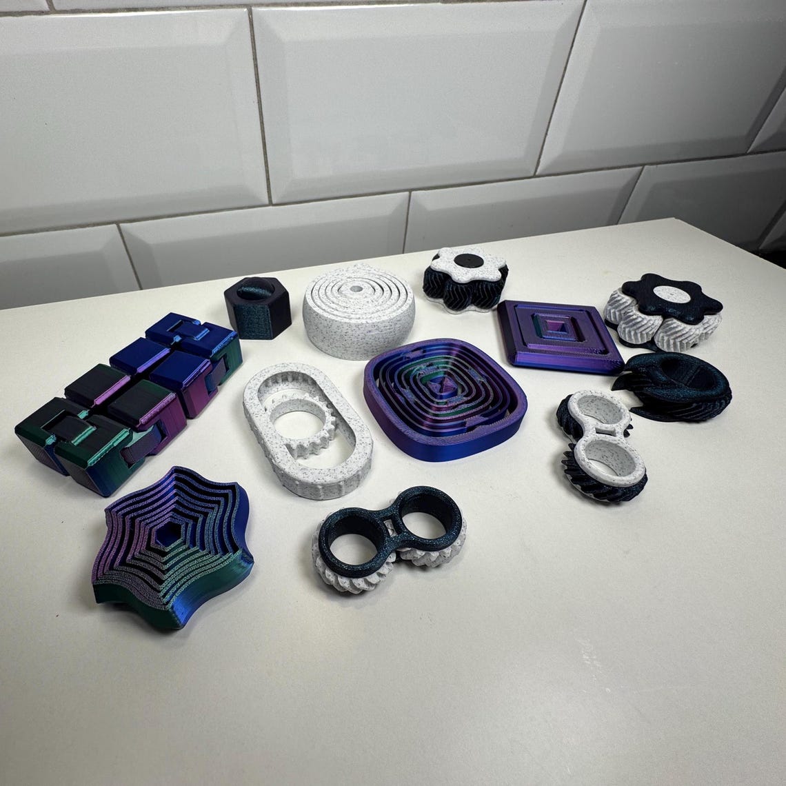 Tactile 3D Printed Fidget Gadgets – Spinners & Gears for Stress Relief ...