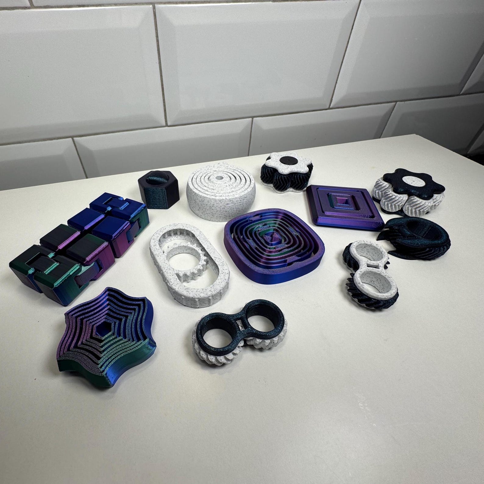 Tactile 3D Printed Fidget Gadgets – Spinners & Gears for Stress Relief ...