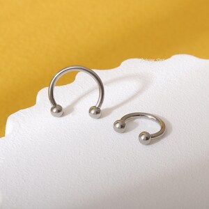 16G Titanium Tiny Ball CBR Septum, Internally Threaded Nose Ring ...