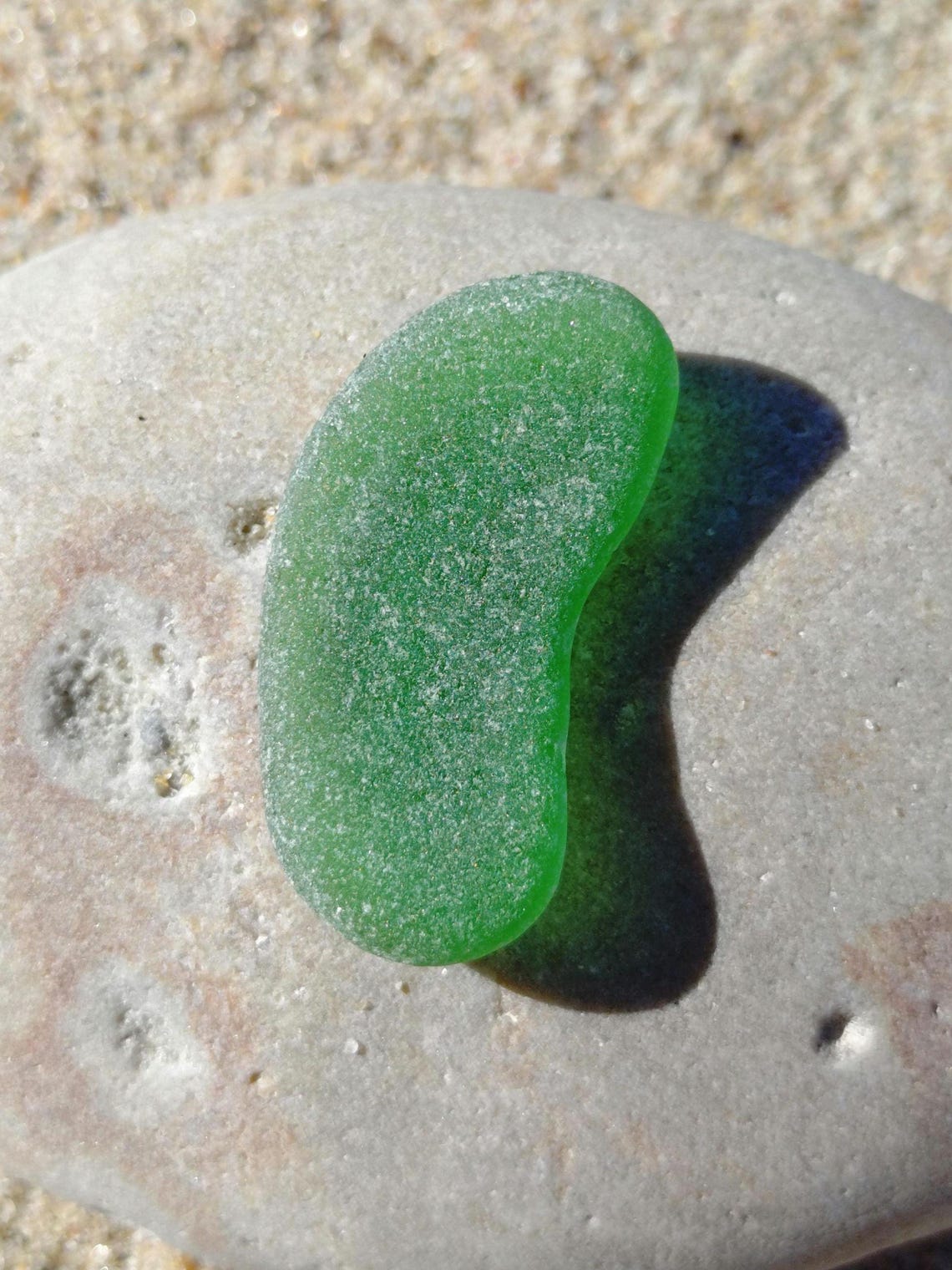 Pedaço de vidro do mar verde, vidro de praia genuíno para fabricação de ...