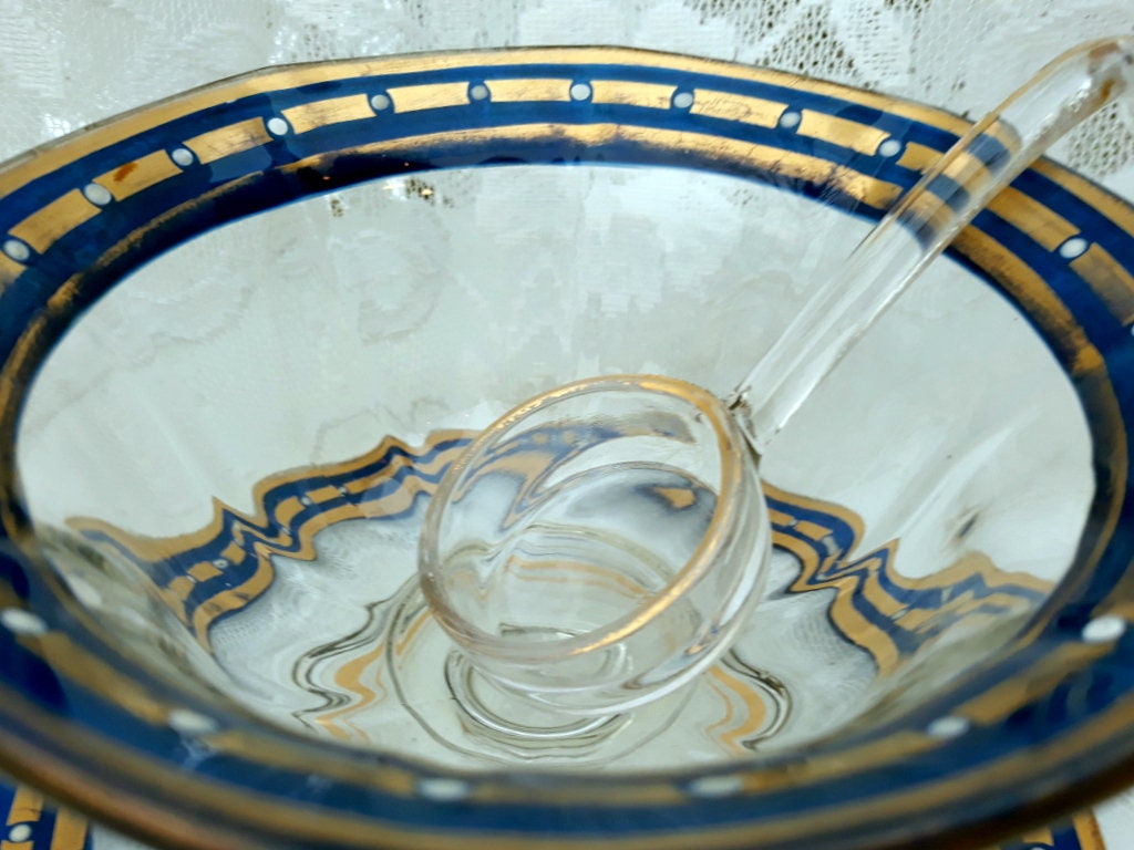 Vintage 1950s Mold Blown Glass Sauce Dish Under Dish Glass Spoon Hand ...