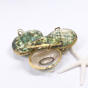 Shell Box - Seashell Ring Box, Beach Wedding, Pill Box, Jewelry Beach ...