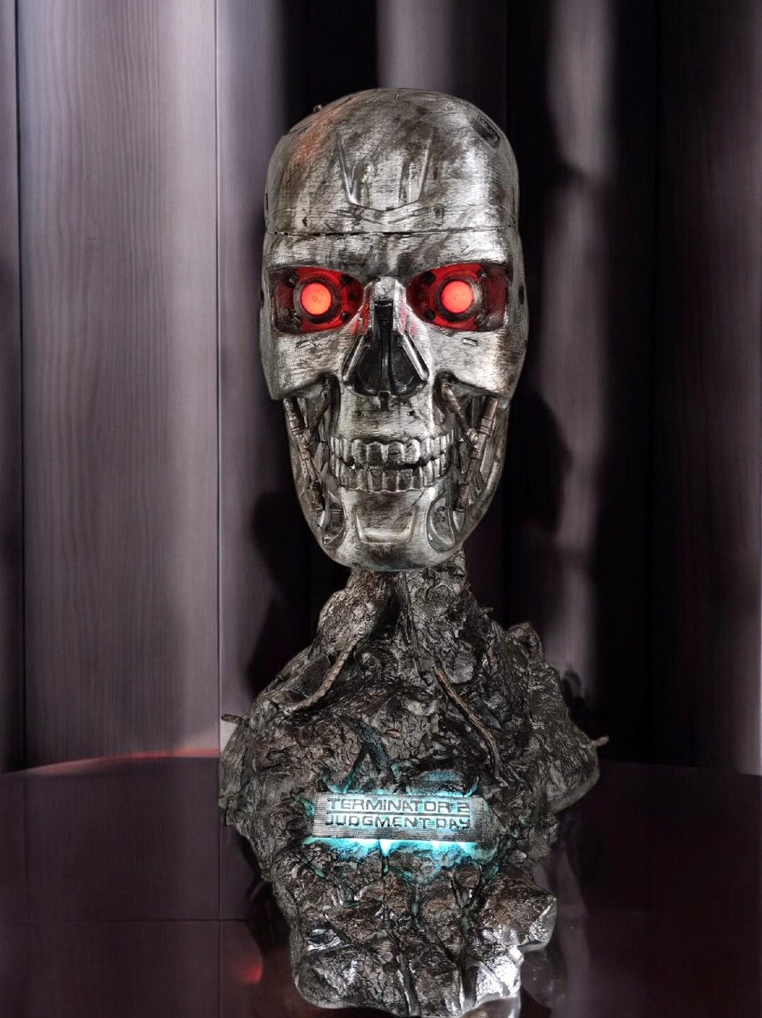 Terminator T800 Skull Bust 1:1 Scale LED Light-up Statue Terminator ...