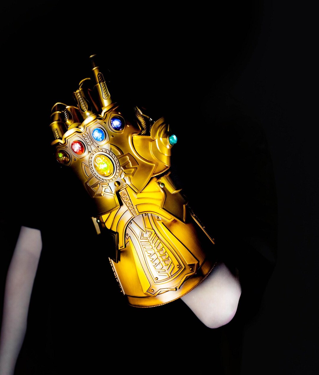 Thanos Infinity Gauntlet Life Size Collectables - Etsy