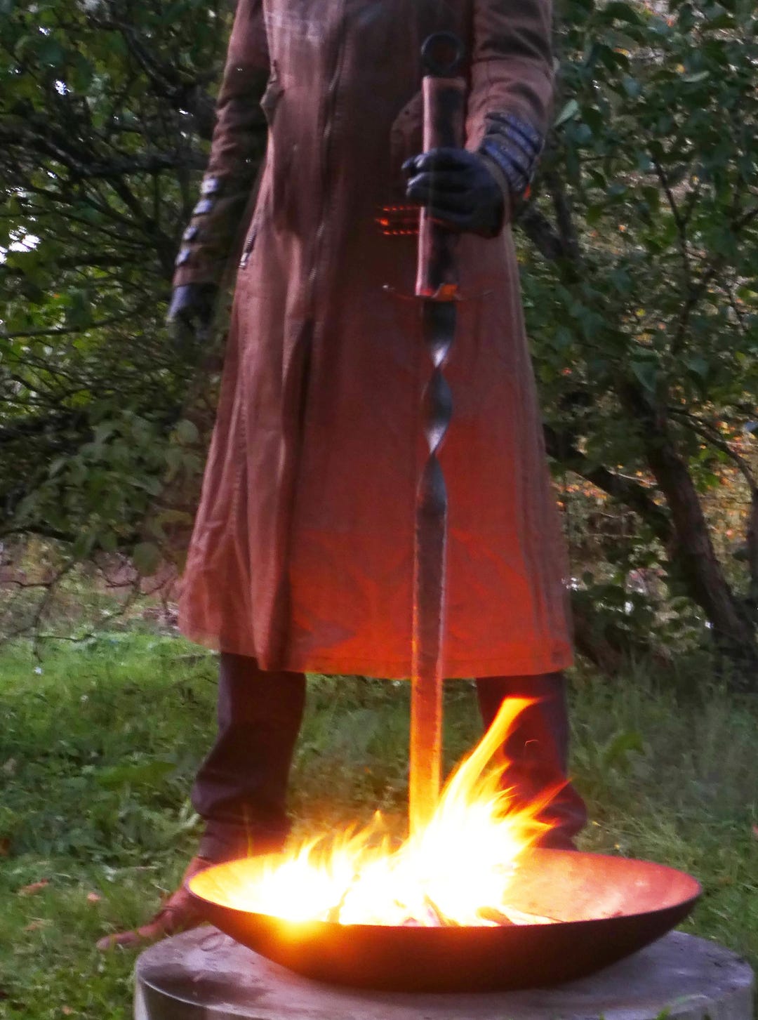 Hand-forged Twisted Iron Sword Inspired by the Dark Souls Universe With ...