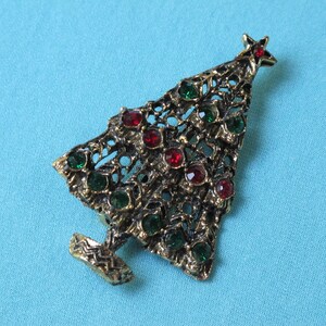 Brooch Pin Christmas Tree Red Green Rhinestones Antiqued Gold - Etsy