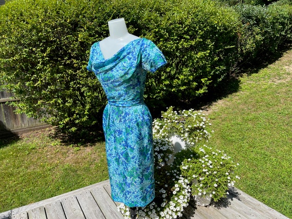 Cocktail Dress Ceil Chapman Silk Blue Floral Wiggle S… - Gem