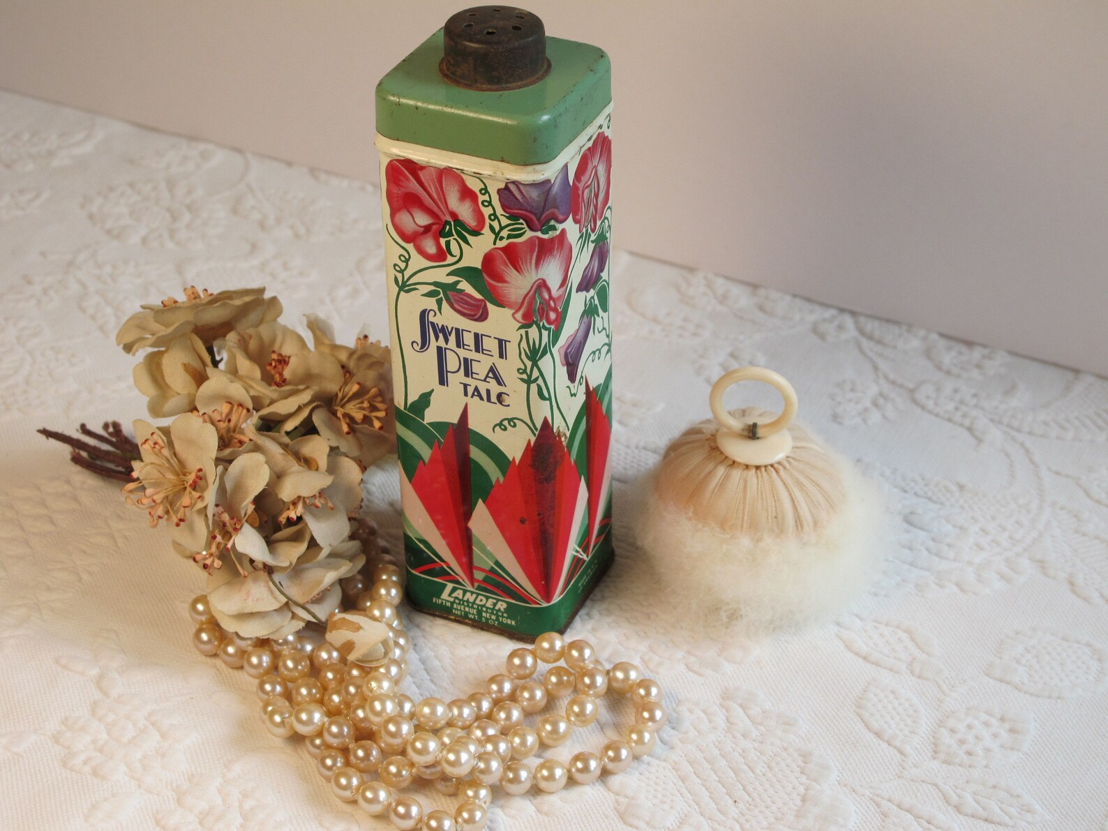 Talcum Powder Tin Sweet Pea Flowers Art Deco Design Vintage - Etsy