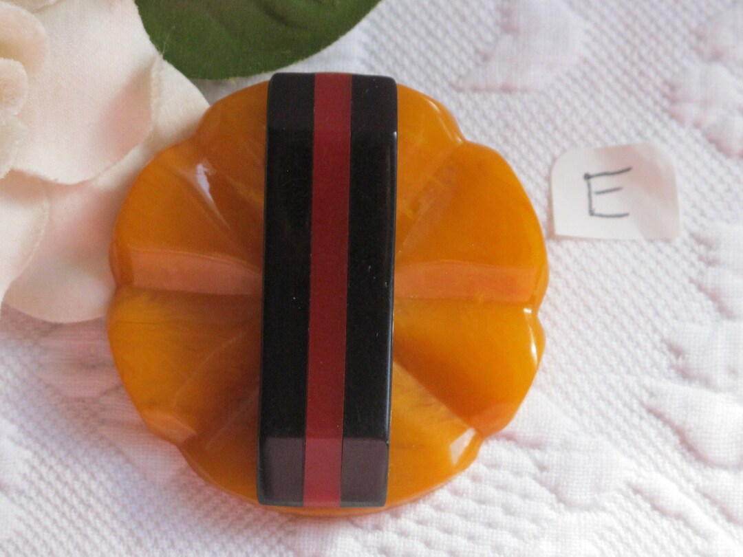 Button Bakelite Huge Carved Laminated Marbled Butterscotch Red Black ...
