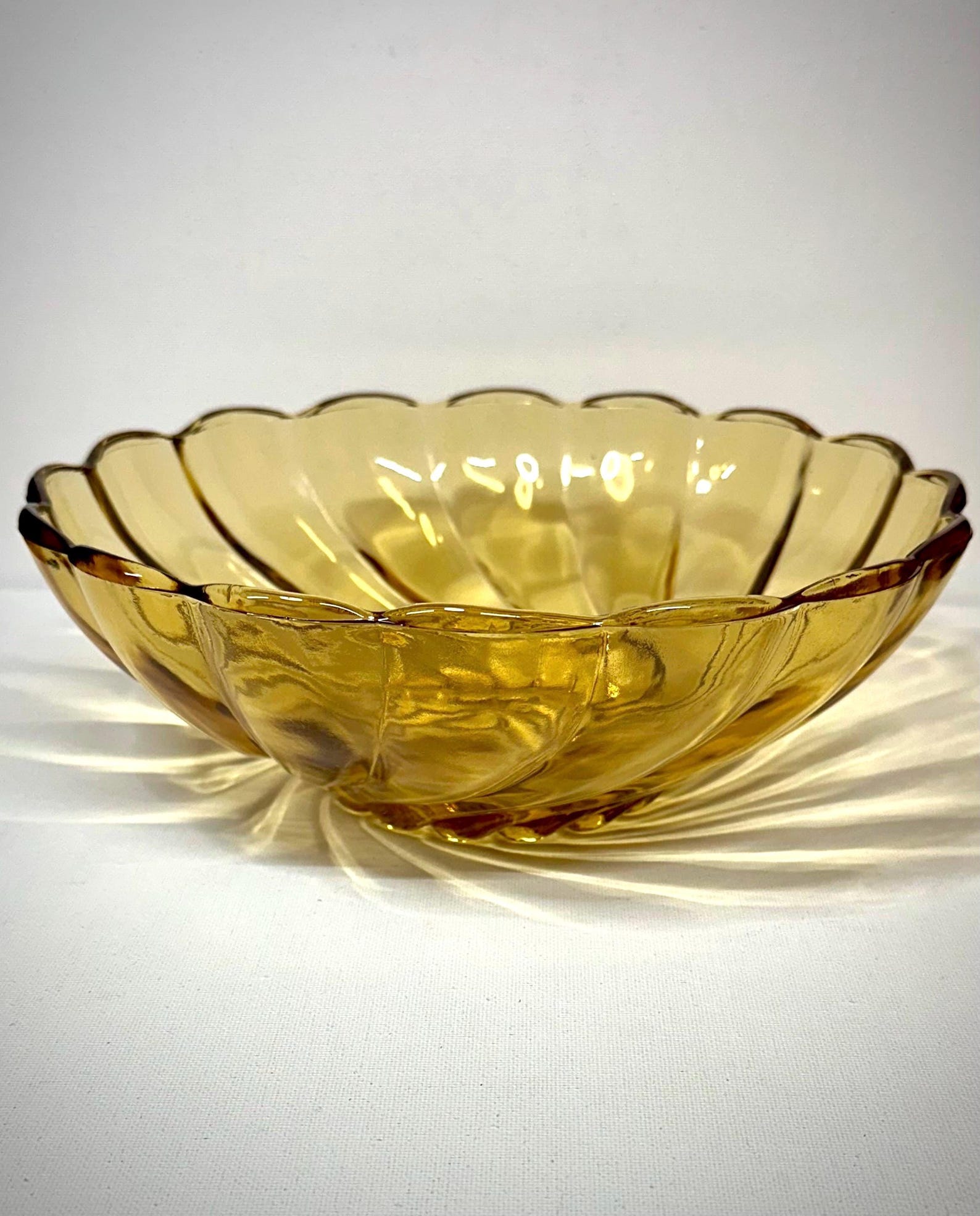 Vintage Hazel Atlas Grand Swirl Gold Amber Glass Large Bowl 9” - Etsy