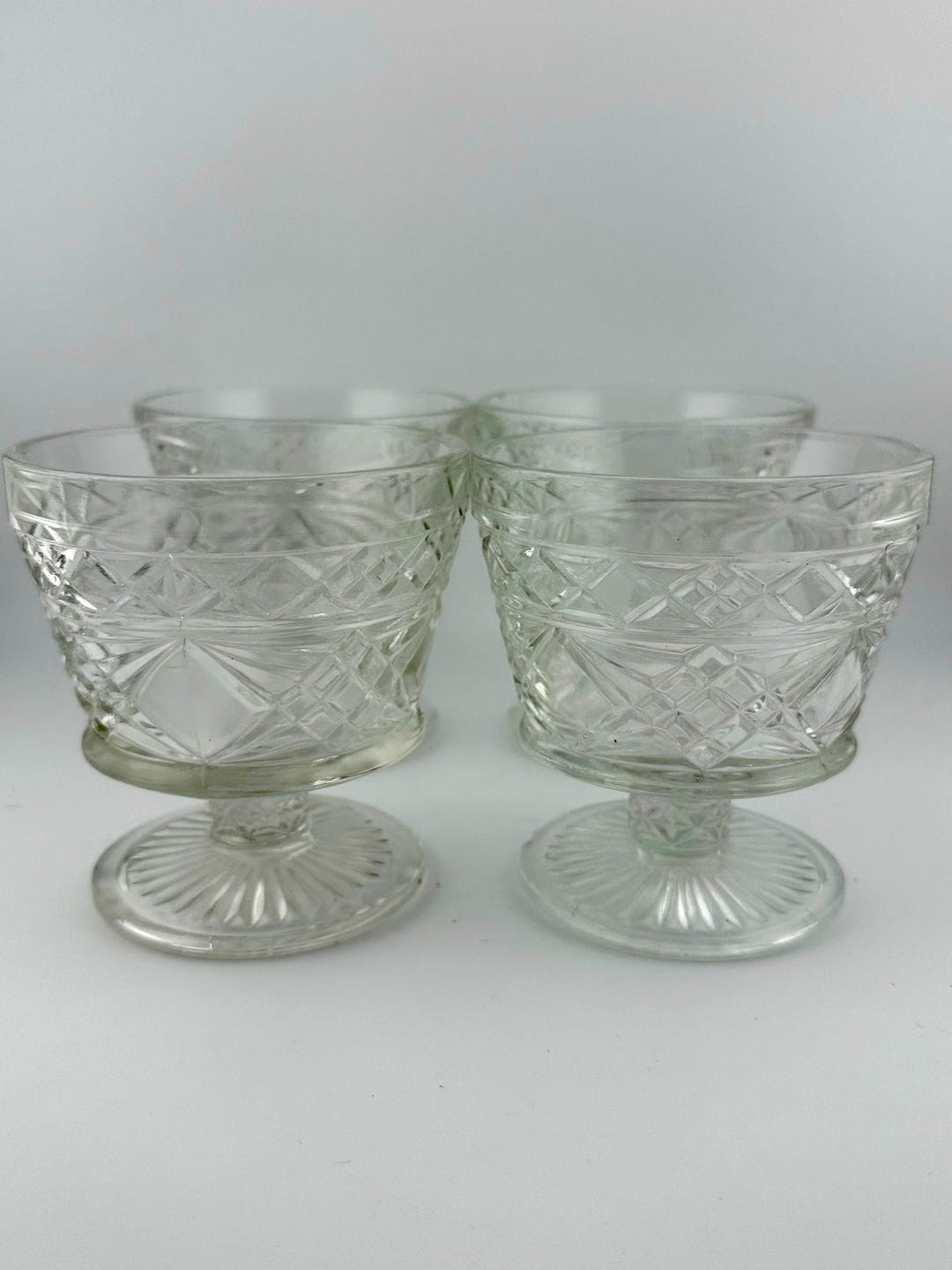 Vintage Hazel Atlas Gothic Footed Sherbet Glasses – Set of 4 - Etsy