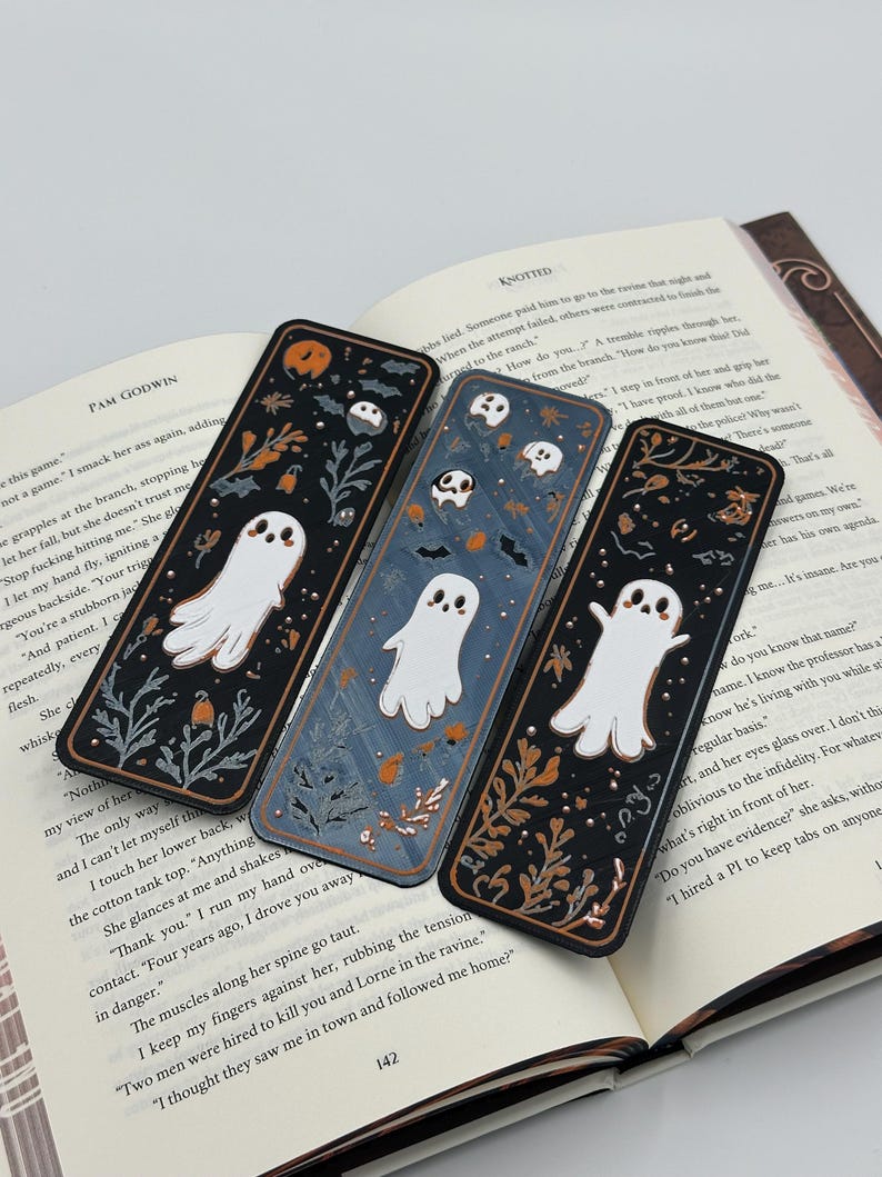 3D Printed Ghost Bookmarks: Spooky Gothic Book Accessories, Set of 3 - Etsy