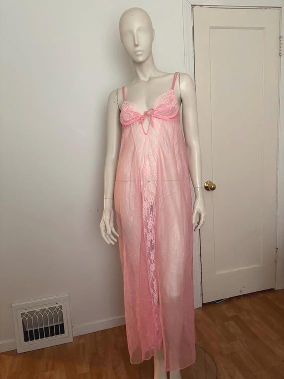 1960's DARLING BODY FASHIONS Pink Lingerie/Nighty - Gem