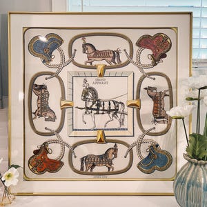 Scarf Frame in Gold (preorder) - Etsy