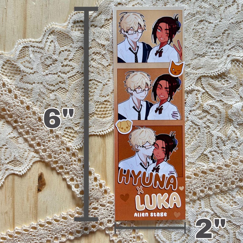 Alien Stage Photo Booth Photostrips (mizisua, Ivantill, Hyunluka) - Etsy