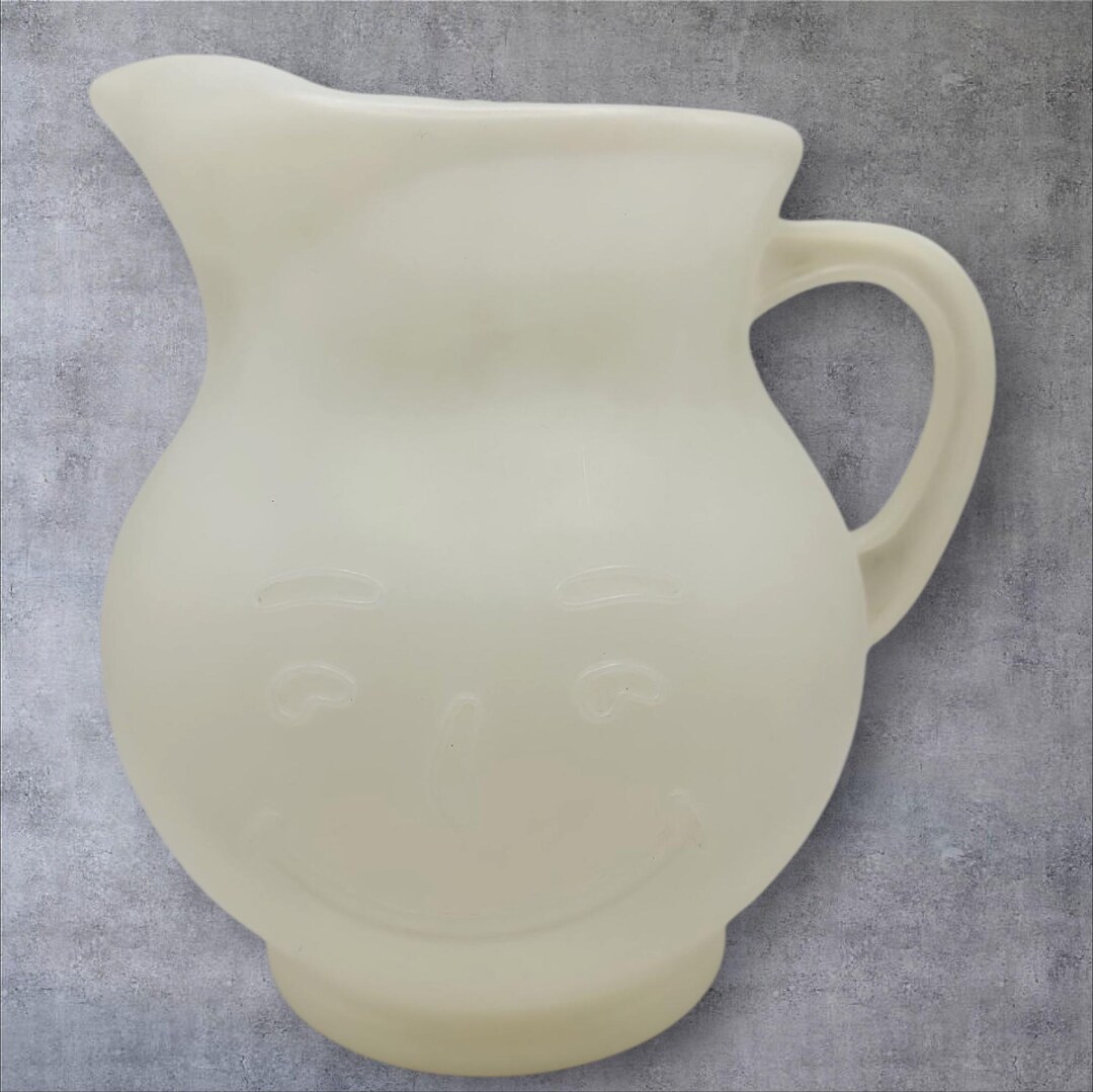 1980s Kool-aid Pitcher Vintage 2 Quart Pitcher - Etsy