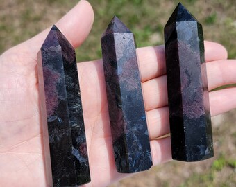 Arfvedsonite Tower - Etsy