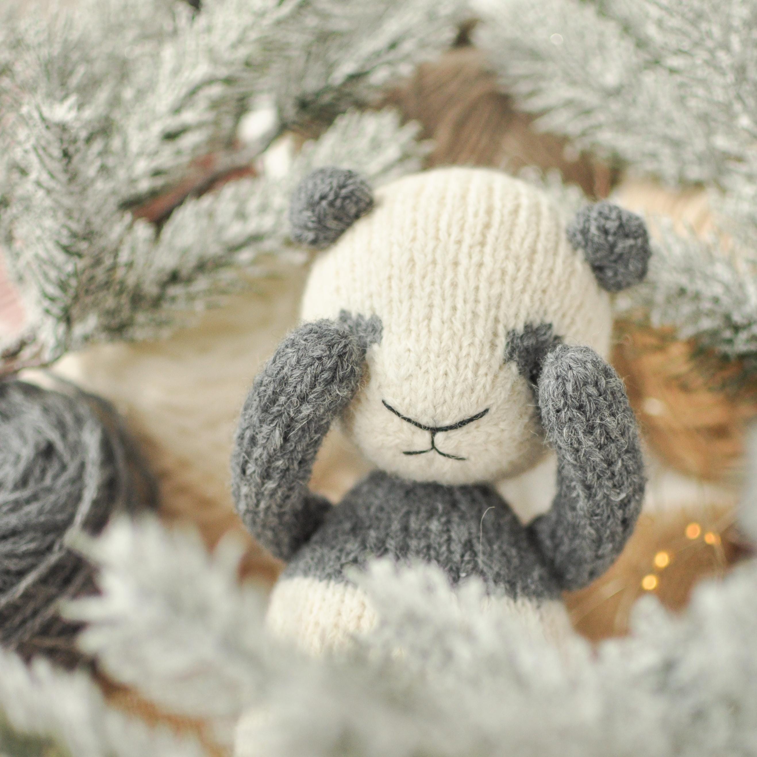 Teng Teng Little Panda. KNITTING Pattern. Panda the Bear With the Scarf ...