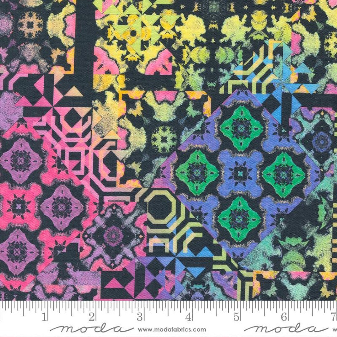 Moda Fabrics Gradients Auras Collection Kaleidoscopes in Onyx - Etsy