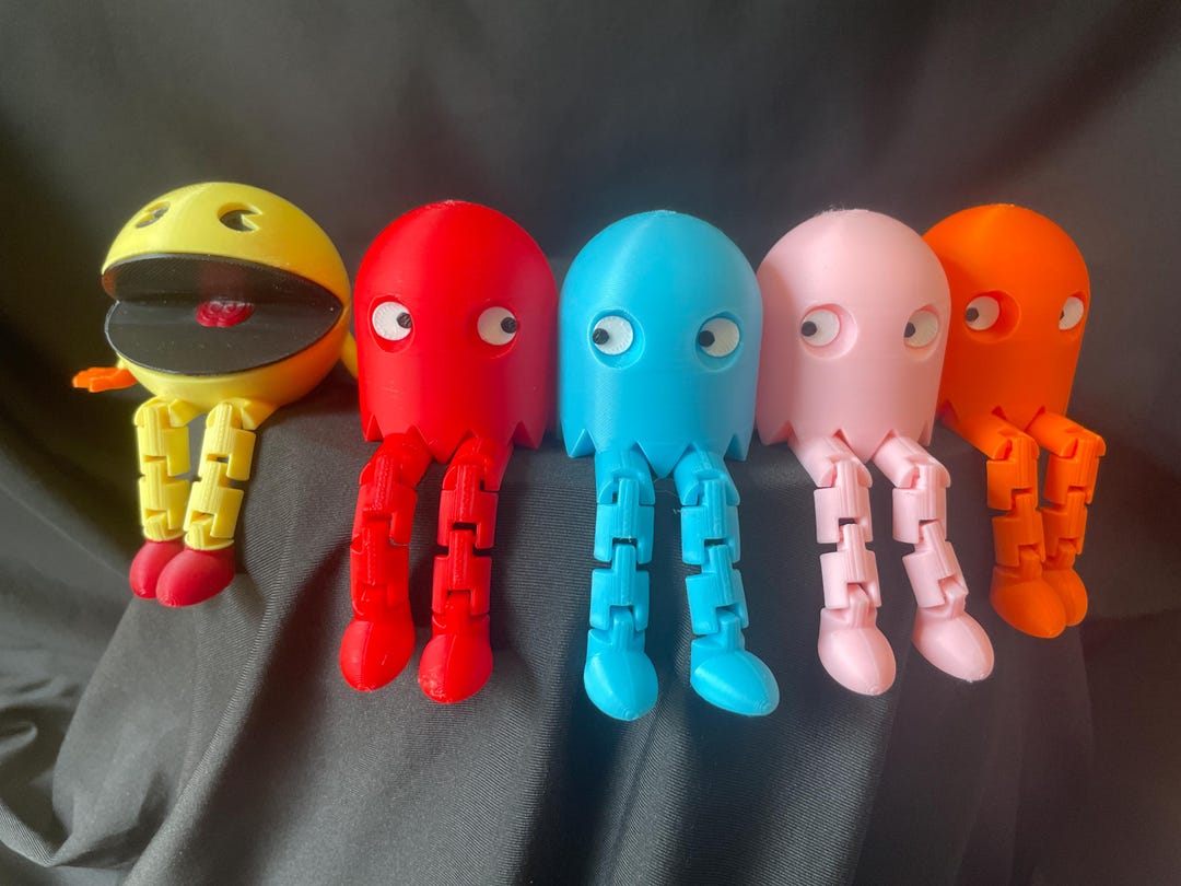 3D Printed Retro Video Game Character and Ghosts Articulated Shelf ...