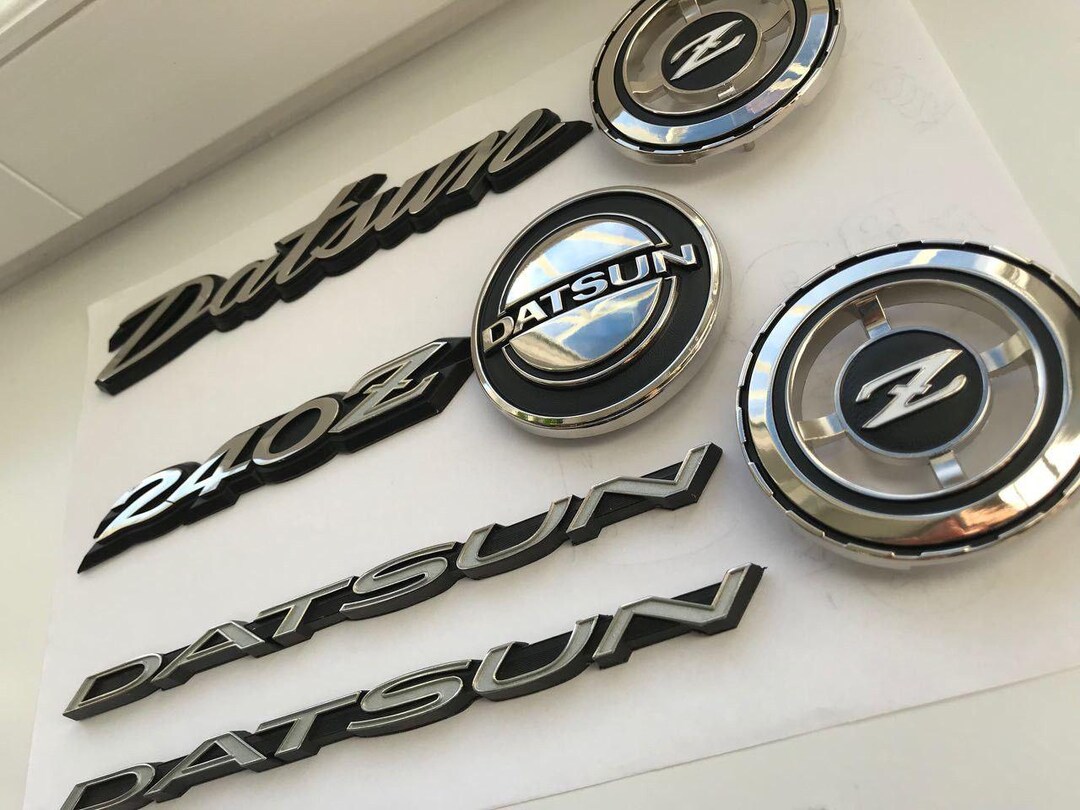 Datsun 240z Emblem Set - Etsy