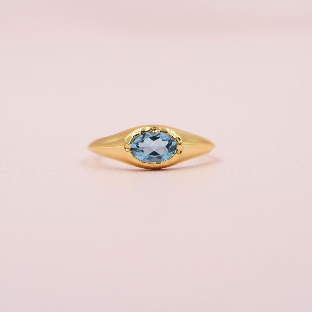 Blue Topaz Gemstone Signet Ring, Gold Signet Ring - Etsy