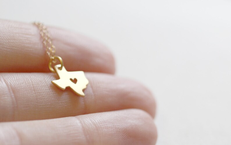 Gold Texas Necklace With Heart - Etsy
