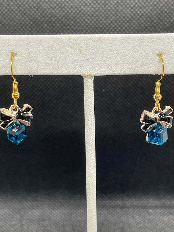 Little Blue Box - Etsy