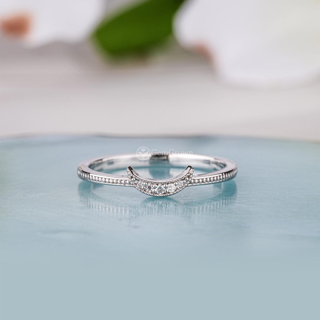 Unique Crescent Moon Curved Wedding Band Art Deco Celestial Moon Arched ...