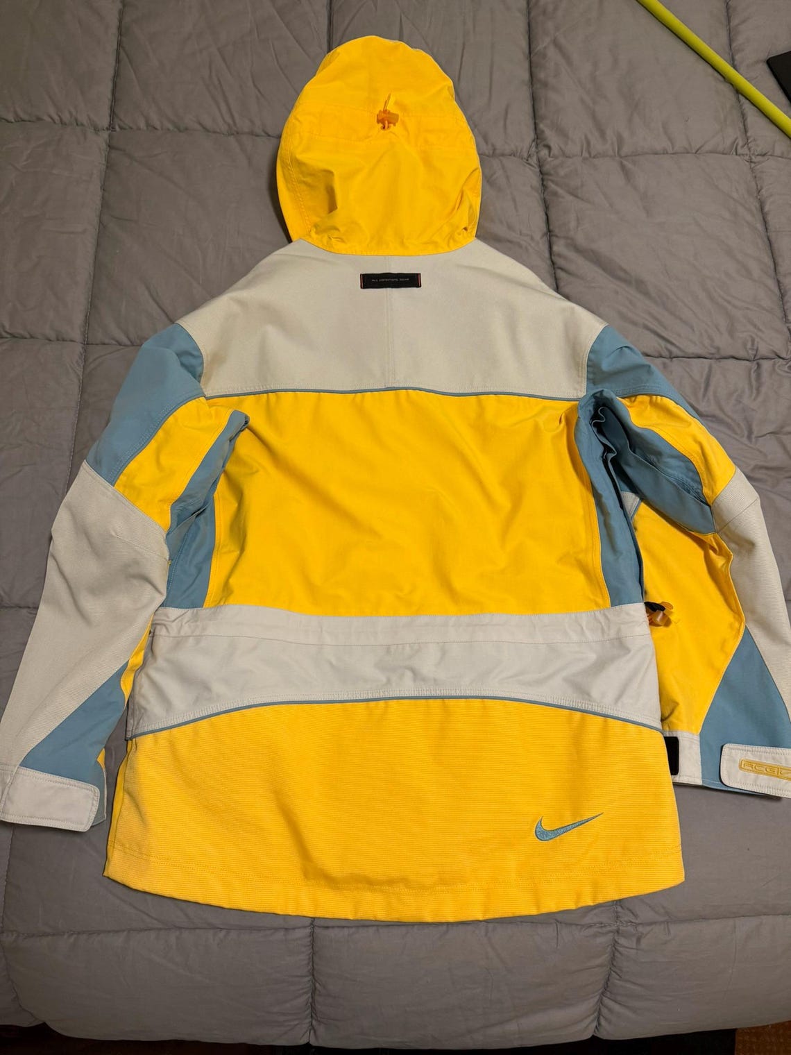 90s Vintage Nike ACG Snowboarding Jacket Yellow Blue Medium Pristine ...