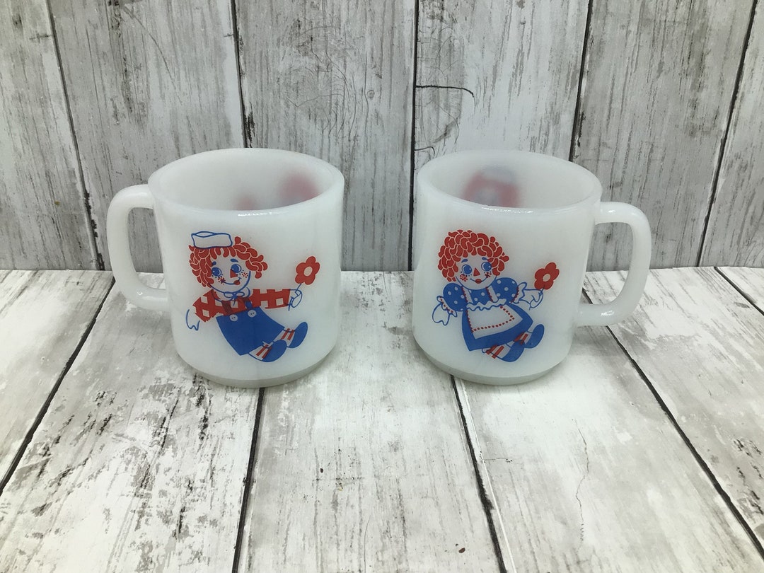 Raggedy Ann & Andy Mugs, Vintage Milk Glass Mugs, Ann and Andy Cups ...