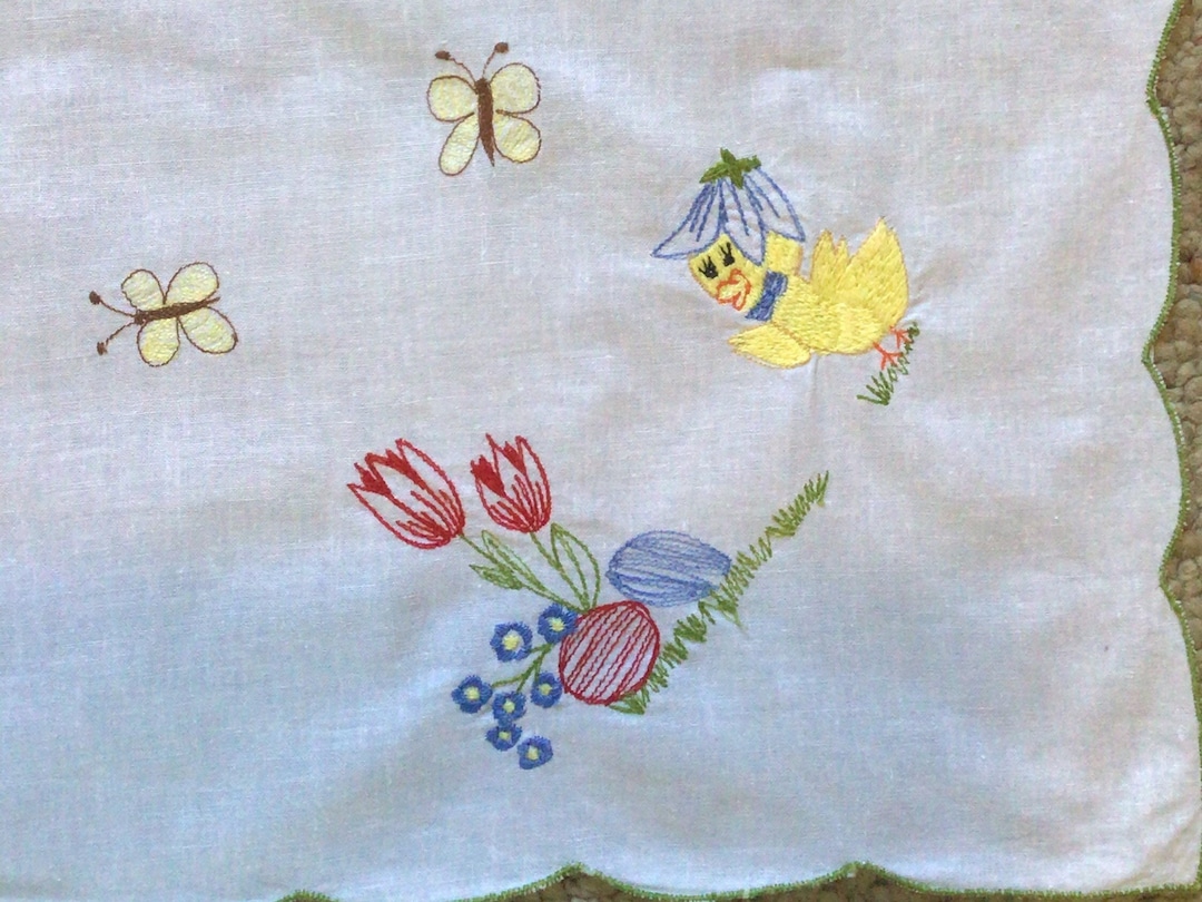 Embroidered Vintage Easter Tablecloth, Square Spring 32” Tablecloth ...