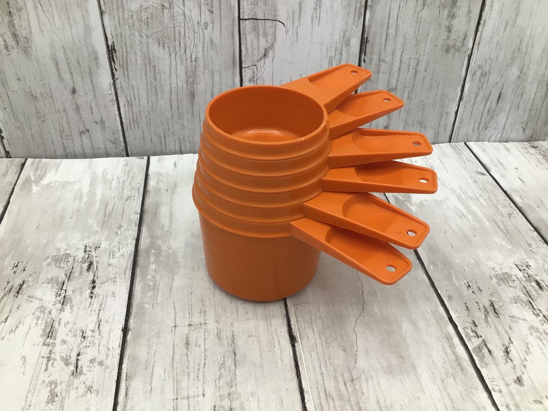 Vintage Tupperware Measuring Cups, Burnt Orange Complete Set of ...
