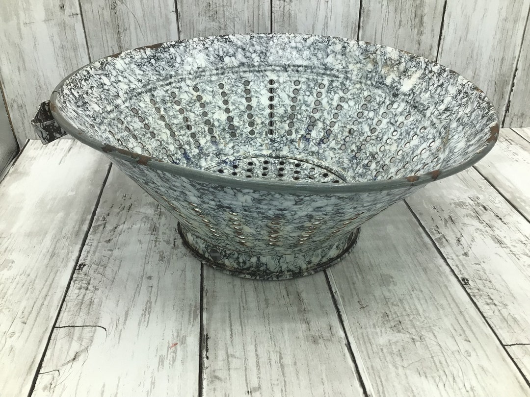 Graniteware Colander, Enamelware Strainer, Vintage Swirl Graniteware ...
