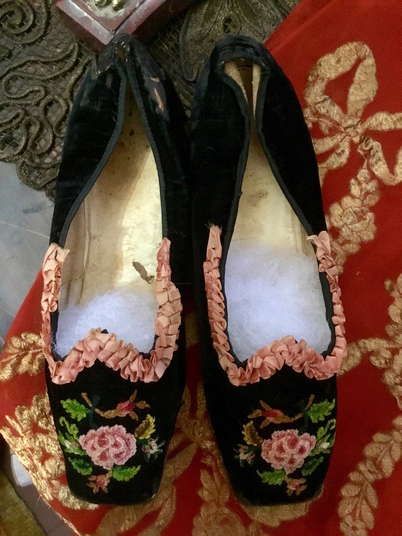 Antique Embroidered Boudoir Slippers, Shoes,floral,silk,velvet 1860s ...