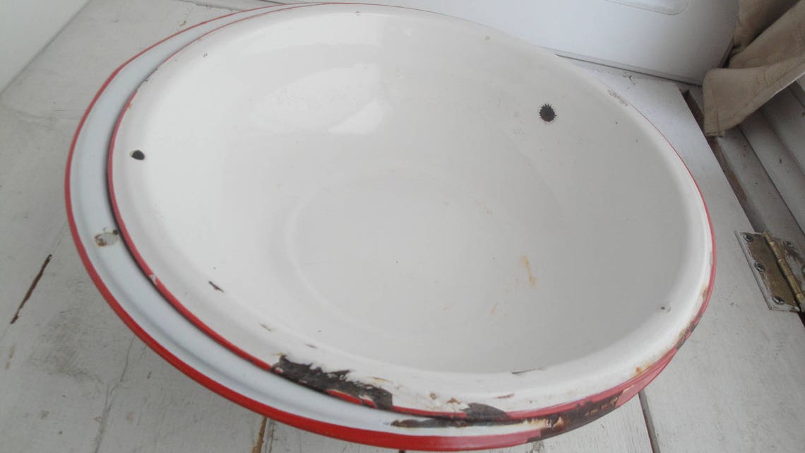 Vintage Enamel Dish Red White Bowl Pan Set of 2 - Etsy