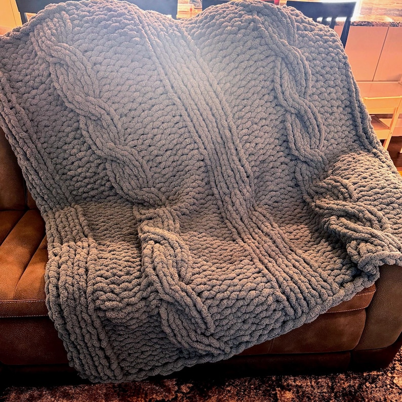 Large Cable Knit Throw, Cozy Chunky Knit Blanket for Couch/bed - Etsy